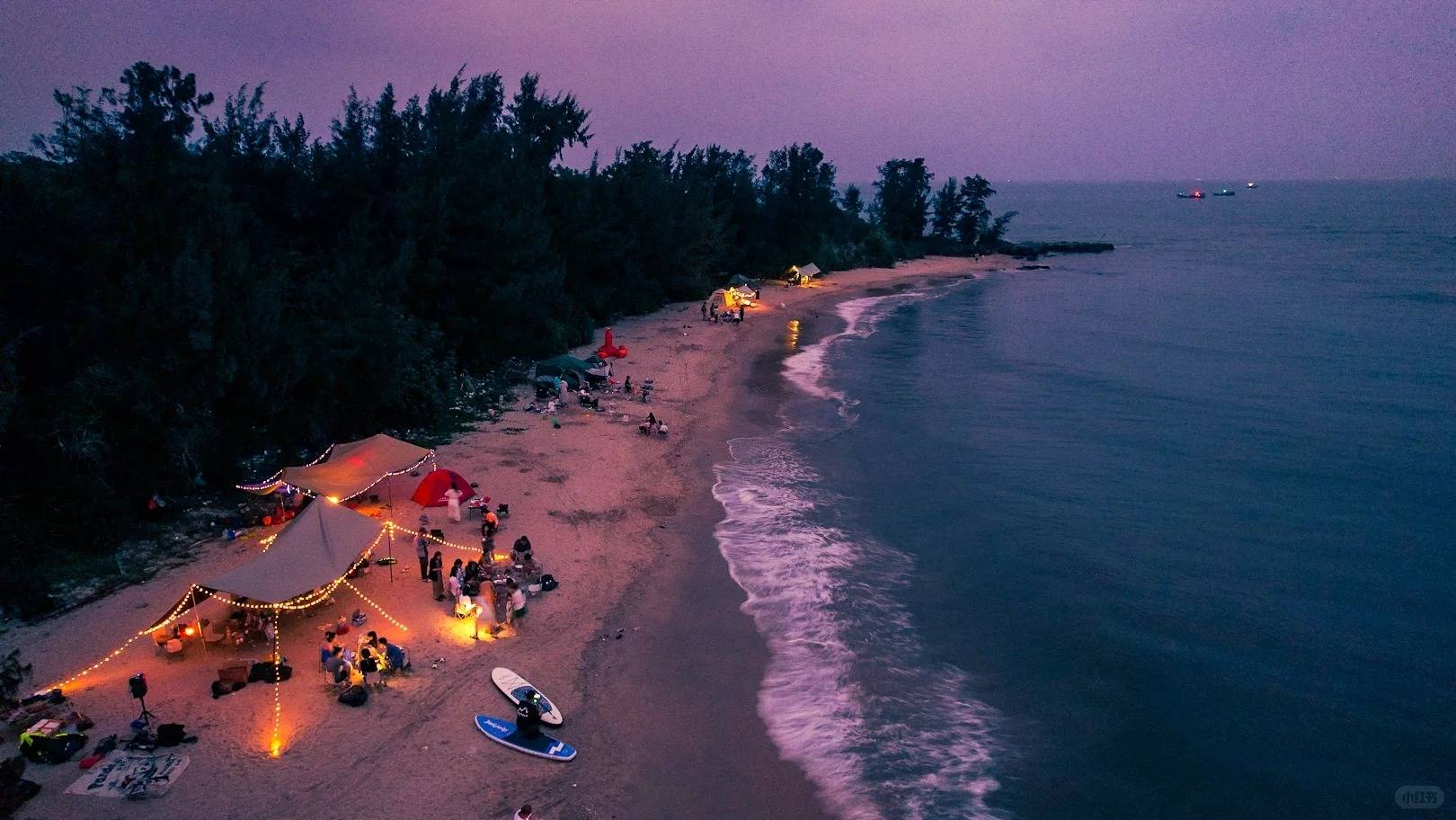 How to Go for Glamping on the Beach? - CampingAttitude.com