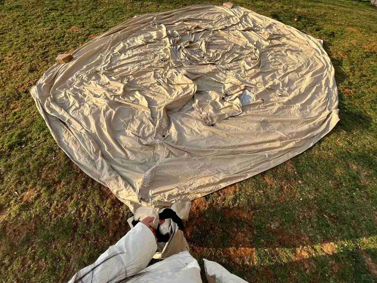 How to Pack a Wet Tent? - CampingAttitude.com