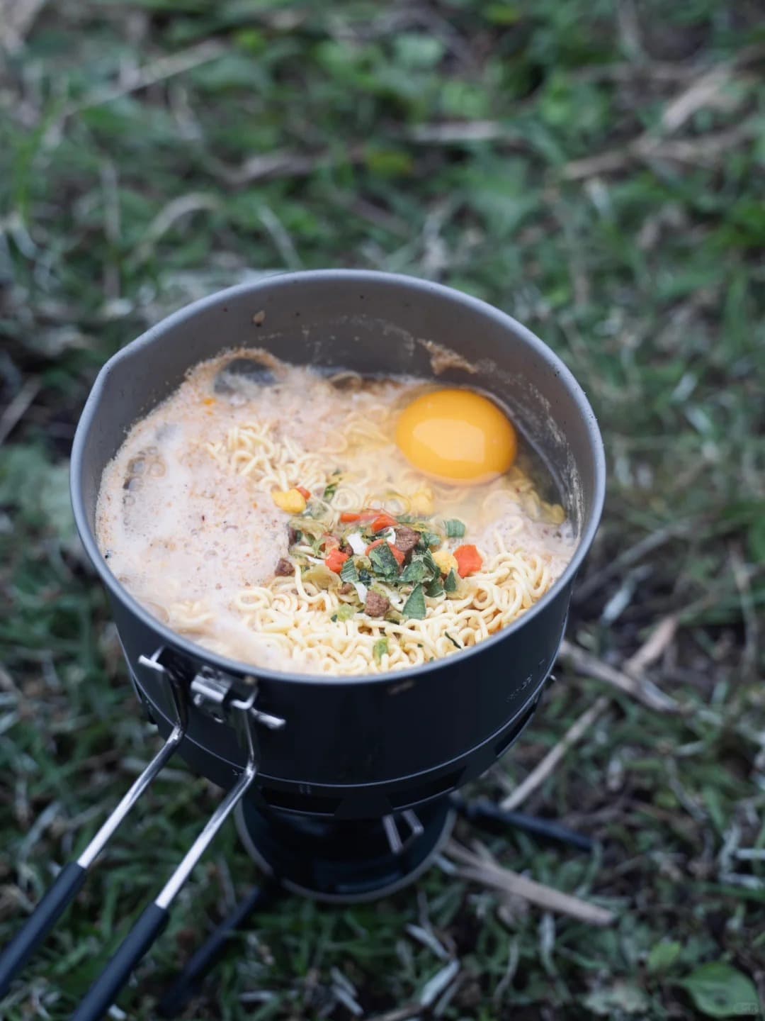 11 Easy One Pot (or Pan) Camping Dinner Ideas for Beginners ...